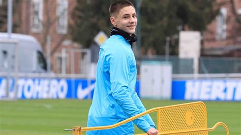 Bence Dardai Verlässt Hertha Bsc Im Sommer In Richtung Vfl Wolfsburg