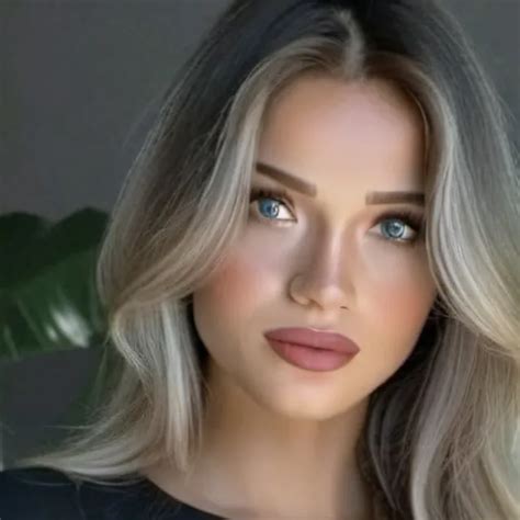 Chat With Annie Text Or Voice Enjoy Ai Chat Free And Safe