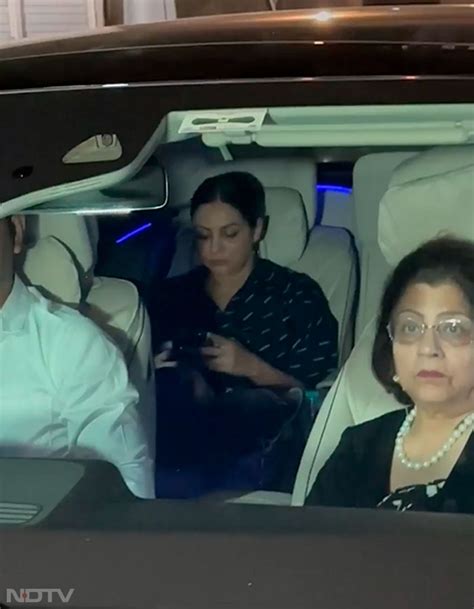 Gauri Khan Taapsee Pannu Vicky Kaushal At Dunki Screening