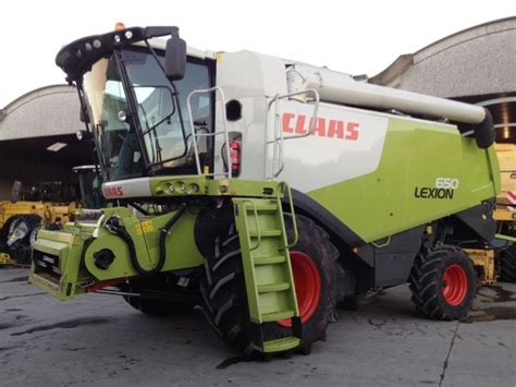 Claas Lexion 650 Combine Harvester