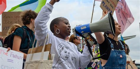 Sta Op Als Een Dolle Mina Bij De Feminist March 2025 Degoedezaak