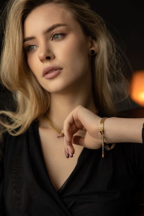 Oliwia Golden Models