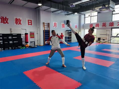 Таекуондистите Калина Бояджиева и Митко Джорджев на Гран при турнир в Китай Стадион БНР Новини