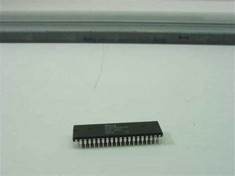 Zilog Z0847004psc Z80 Dart 8929 Fc Cpu Vintage Collectable Zilog Z0847004psc Z80 Dart 8929 Fc Cpu Vintage Collectable