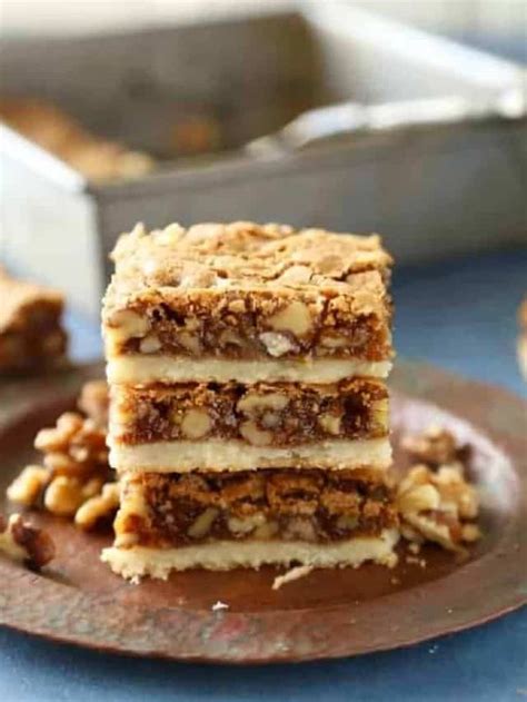 Brown Sugar Walnut Shortbread Bars Story The Seaside Baker
