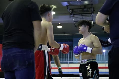 第1試合krushスーパー・フェザー級3分3r K 1 Official Site 格闘技イベント