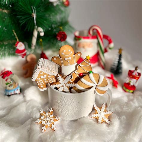 ‎کیک و کوکی خونگی آذین خرّمی‎ ‎من در حال برداشتن وزن اضافه کیک، وقتی