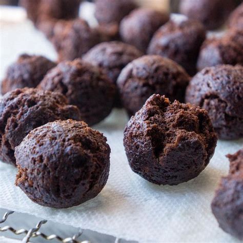 Glazed Chocolate Munchkins Donut Holes Artofit