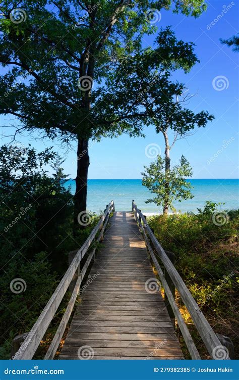 Pinery Provincial Park Boardwalk Stock Image Image Of Water Pinery