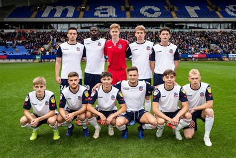Bolton Wanderers Vavel International
