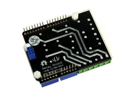 Arduino Relay Shield Seeed Studio Bricogeek