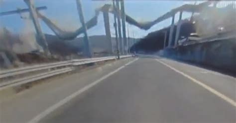 속보 안성 고속도로 공사장 붕괴 사고작업자 8명 매몰 추정영상