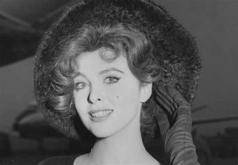Tina Louise Net Worth A Look At Her Flourishing Career And Life Flyatn