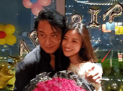 61岁马景涛疑三婚，比对方大15岁，女方公开吐槽马景涛前妻引热议