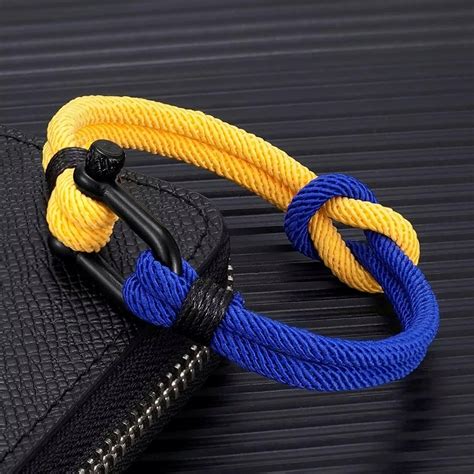 Браслет Двойной Из Паракорда Единство с Карабином Регулируемый Флаг Украины Украина Патриот