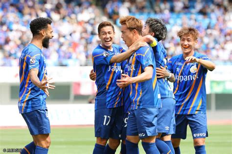 連勝の町田が首位キープも長崎が怒涛の5連勝で追走／j2第13節 Mixiニュース