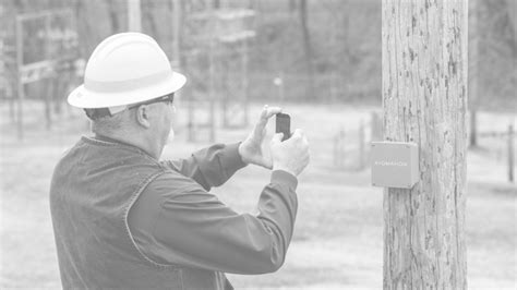 Digital Transformation The Iot And The Utility Worker Experience