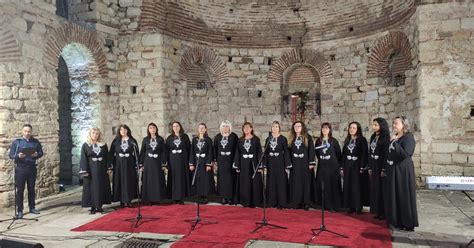 Дамска хорова формация “ЛИРА“ НЧ Христо Ботев 1872 НОВИ ПАЗАР