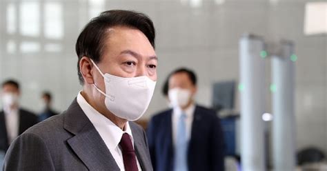 윤 대통령 文 정부 태양광 비리에 이권 카르텔 비리에 혈세 사용돼 개탄