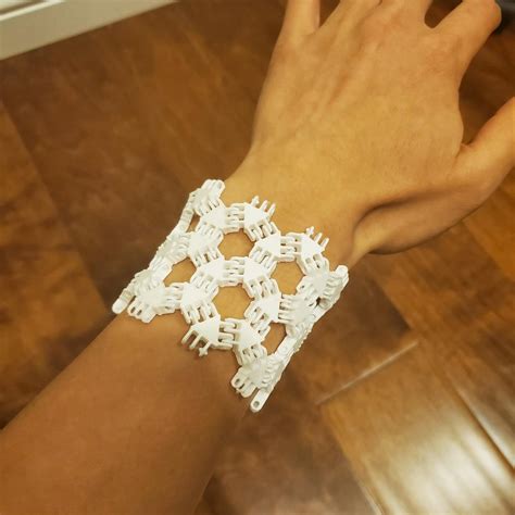 Parametric Chainmail 8 Steps Instructables