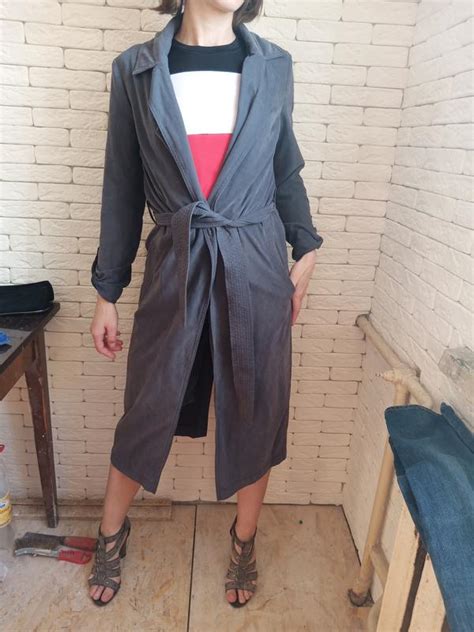 Тренч — ціна 100 грн у каталозі Плащі Купити жіночі речі за доступною ціною на Шафі Україна