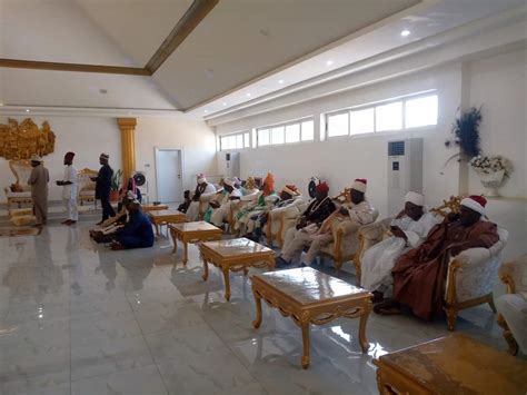 Peter Obi Visits Otaru Palace In Auchi Edo State Videos And Pictures