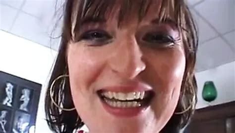 Alte Pissfotze Brunzt Ihm Ins Maul Free Porn 6a Xhamster