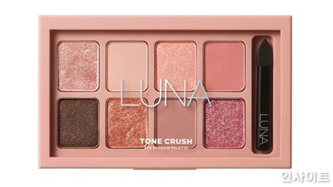 루나 봄맞이 화사한 아이 메이크업 완성해줄 ‘톤 크러쉬 아이 섀도우 팔레트 출시 인사이트