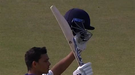 Ranji Trophy 2021 22 Shams Mulani Yashasvi Jaiswal Put Mumbai On Top