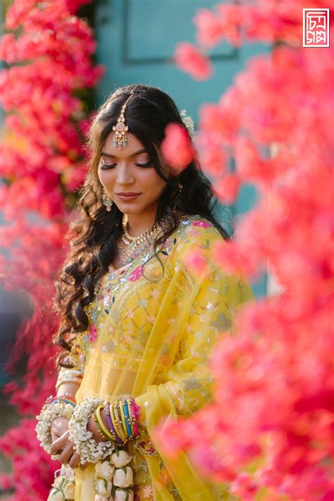 Chitrogolpo চিত্রগল্প Added A Chitrogolpo চিত্রগল্প