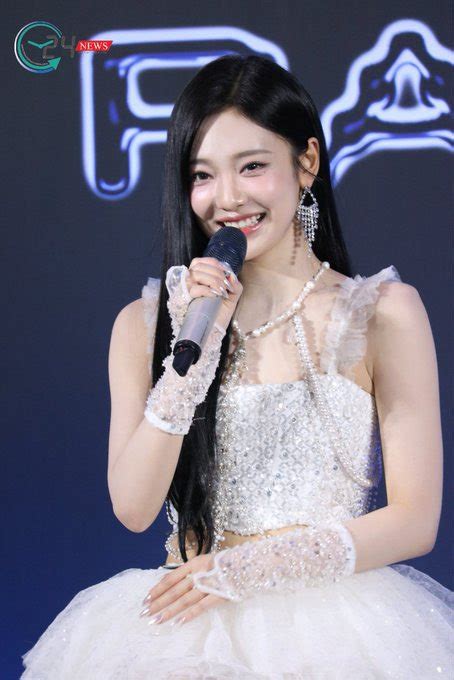 혹하게하는것들 오늘 에스파 방콕 기자간담회 Daum 카페