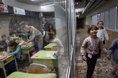 How War Has Wreaked Havoc On Ukraines Classrooms The New York Times