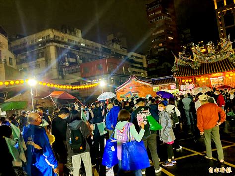 陳時中景美夜市拜票 支持者搶拍喊凍蒜 政治 自由時報電子報