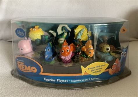 Disney Pixar Finding Nemo Figurine 9 Piece Play Set Nib Perfect