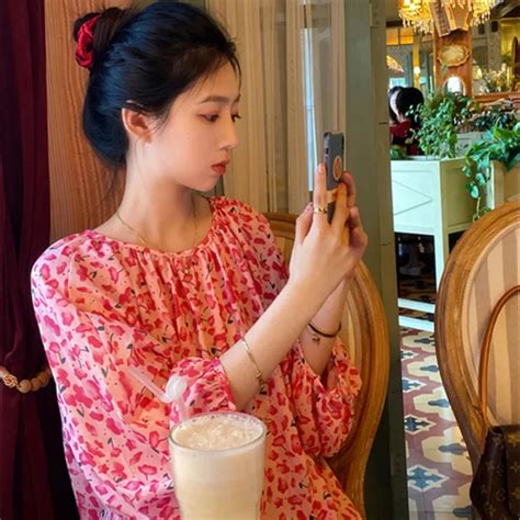 Qianjin Pink Floral Dress Sa Tag Init Ng Mga Kababaihan Noong 2022