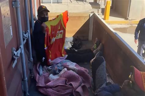 Hallaron Dos Colombianos Ocultos En Un Camión Que Ingresaba Desde Chile