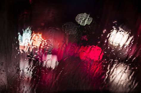 Understanding Basement⁣ Dampness Causes And Risks