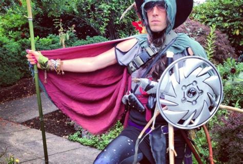 High Elf Who Attacked Car Gives Vocativ An Exclusive Interview
