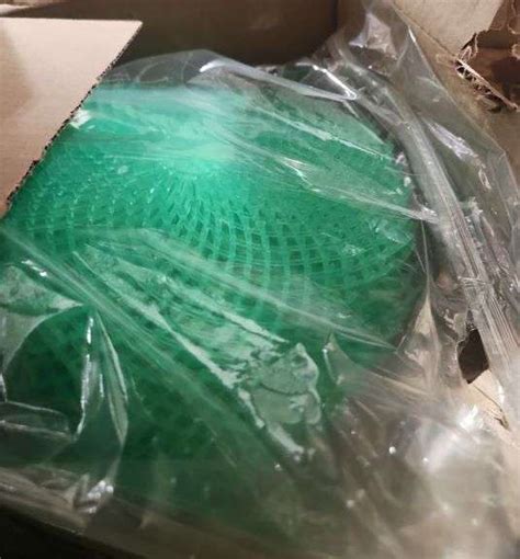 eclipse fragranced urinal screens cucumber melon 12 count metzger