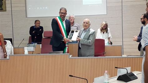 Prof Vito Tanzi Allacciatevi Le Cinture I Prossimi Anni Saranno