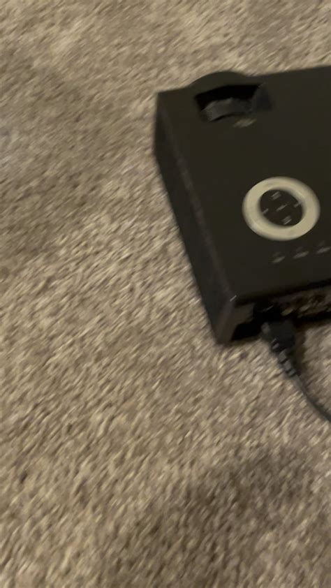 Projector Startup Issue Fan Overdrive And Projector Light Blinks Off R Projectors