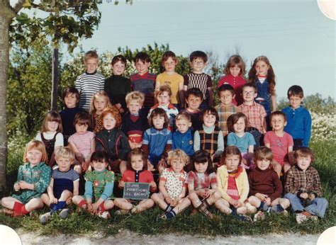 Photo De Classe Cp De 1977 Ecole Pierre Et Marie Curie Martigny Les