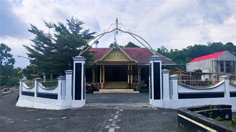 Masjid Cipto Mulyo Pengging Jejak Bersejarah Paku Buwono X Di Boyolali