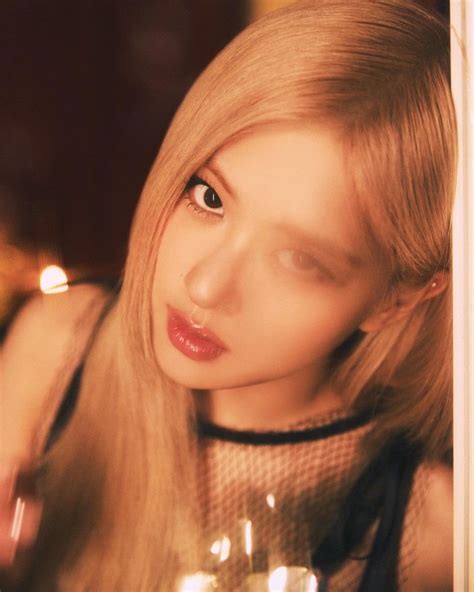 Seasons Greetings From HANK ROSÉ To You Instagram Post Blackpink rose Rose icon Blackpink