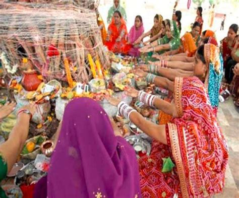 Vat Savitri Vrat 2021 Know Date Time Significance Puja Vidhi And