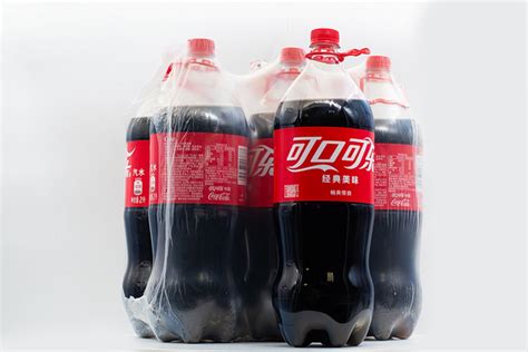 Напиток безалкогольный газированный Кока-кола 2 л /Coca-Cola 2l, пэт ...