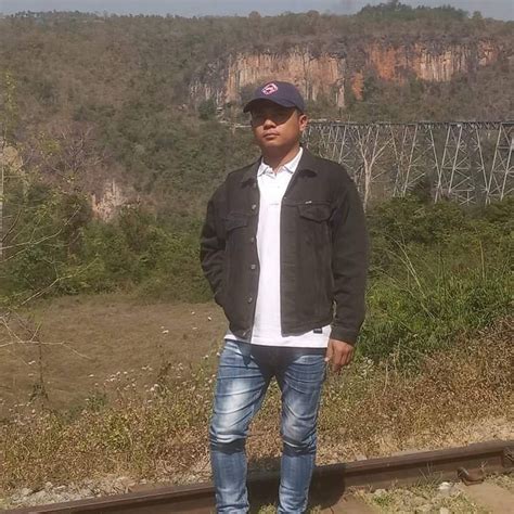 Dvb ထားဝယ်တွင် ခွေးစာကျွေးသည့် အမျိုးသား ၂ ဦးကို စစ်ကောင်စီတပ်က ပစ်သတ်