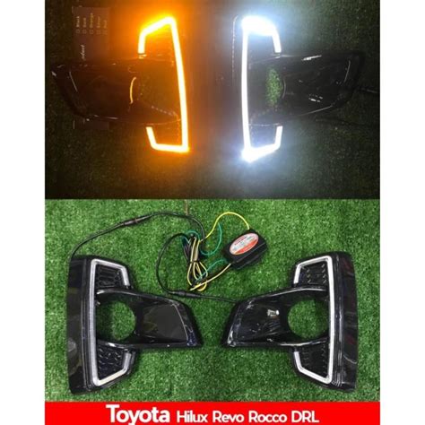 Daylight Toyota Hilux Revo Rocco แบบมีไฟเลี้ยว Th