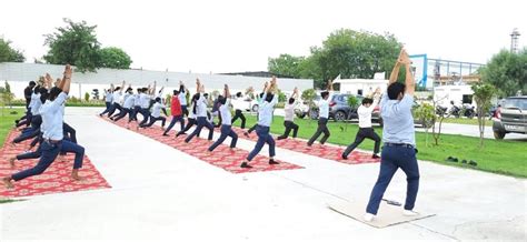 Meenakshi Yadav On Linkedin Yoga Lets Unite Our Body Mind And