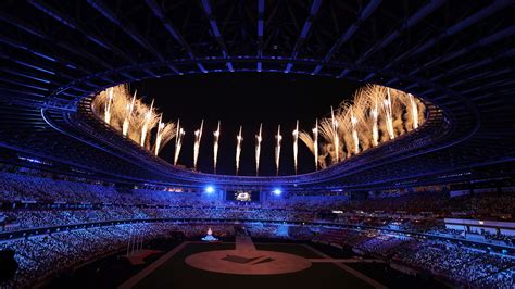 These Are The Best Photos From The Tokyo Olympics Closing Ceremony